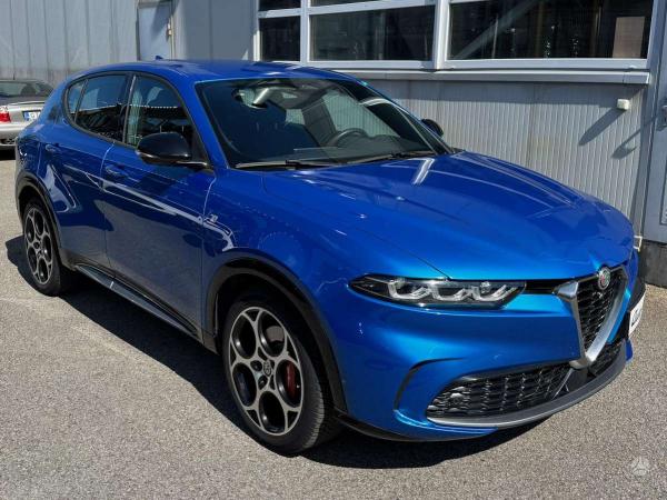 Zils Alfa Romeo Tonale 2023 Rīga, ar dzinēja tilpumu 1.47 L un nobraukumu 118 tūkst. km par 21900 €, foto 4 vietnē AUTOMOTO.COM.LV