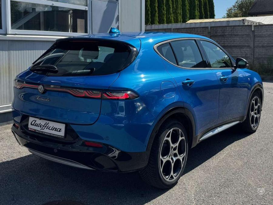 Zils Alfa Romeo Tonale 2023 Rīga, ar dzinēja tilpumu 1.47 L un nobraukumu 118 tūkst. km par 21900 €, foto 6 vietnē AUTOMOTO.COM.LV