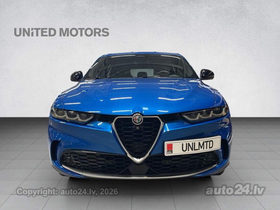 Blue Alfa Romeo Tonale 2023 in Tallinn, with an engine capacity of 1.50 L and mileage of 53 thousand km for 26900 €, photo 3 on AUTOMOTO.COM.LV