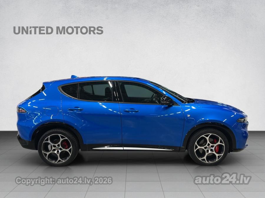 Blue Alfa Romeo Tonale 2023 in Tallinn, with an engine capacity of 1.50 L and mileage of 53 thousand km for 26900 €, photo 8 on AUTOMOTO.COM.LV