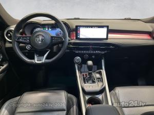 Blue Alfa Romeo Tonale 2023 in Tallinn, with an engine capacity of 1.50 L and mileage of 53 thousand km for 26900 €, photo 11 on AUTOMOTO.COM.LV