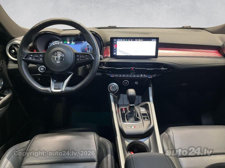 Blue Alfa Romeo Tonale 2023 in Tallinn, with an engine capacity of 1.50 L and mileage of 53 thousand km for 26900 €, photo 11 on AUTOMOTO.COM.LV