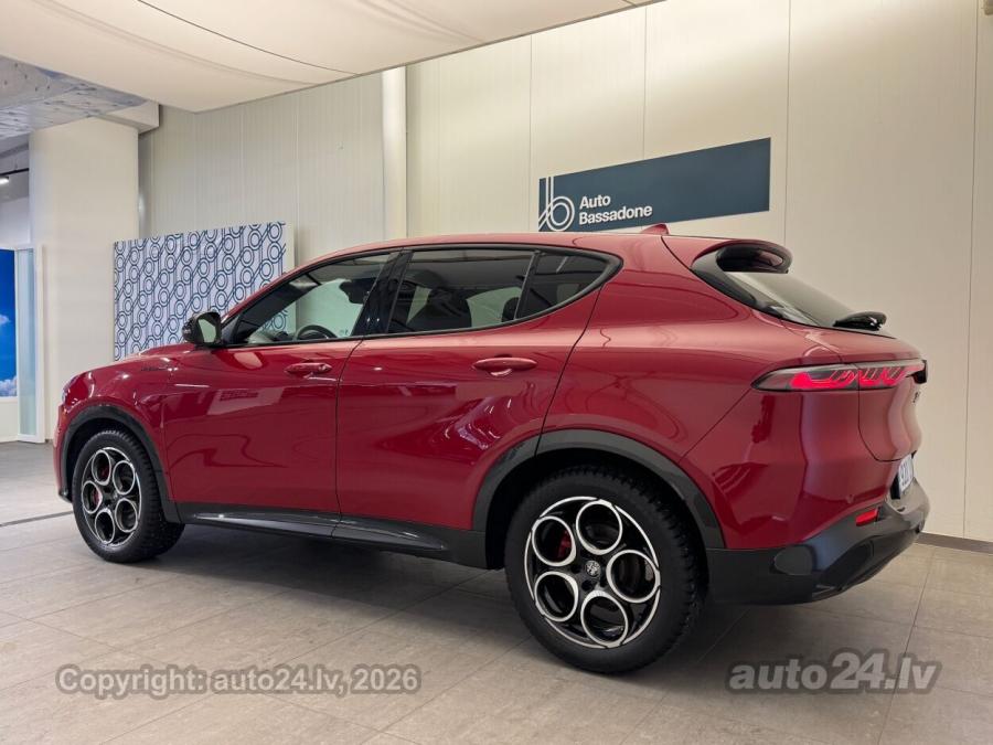 Alfa Romeo Tonale 2024 in Tallinn, with an engine capacity of 1.50 L and mileage of 23 thousand km for 28900 €, photo 5 on AUTOMOTO.COM.LV