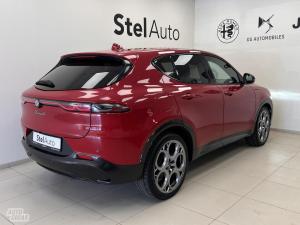 Red Alfa Romeo Tonale 2022 in Vilnius, with an engine capacity of 1.50 L and mileage of 73 thousand km for 21000 €, photo 6 on AUTOMOTO.COM.LV