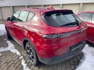 Sarkans Alfa Romeo Tonale 2023 Marijampole, ar dzinēja tilpumu 1.50 L un nobraukumu 30 tūkst. km par 5650 €, foto 6 vietnē AUTOMOTO.COM.LV