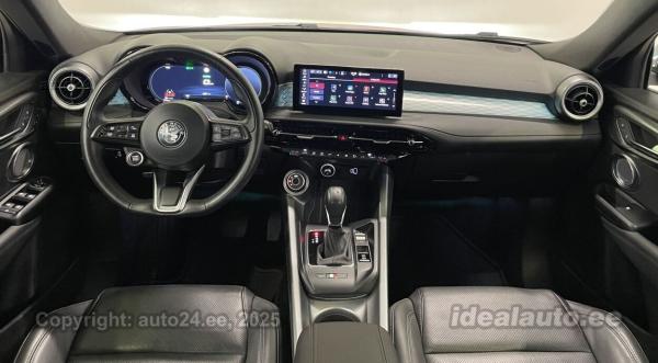 Sarkans Alfa Romeo Tonale 2023 Tallina, ar dzinēja tilpumu 1.47 L un nobraukumu 49 tūkst. km par 28490 €, foto 11 vietnē AUTOMOTO.COM.LV