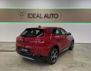 Sarkans Alfa Romeo Tonale 2023 Tallina, ar dzinēja tilpumu 1.50 L un nobraukumu 56 tūkst. km par 21990 €, foto 5 vietnē AUTOMOTO.COM.LV