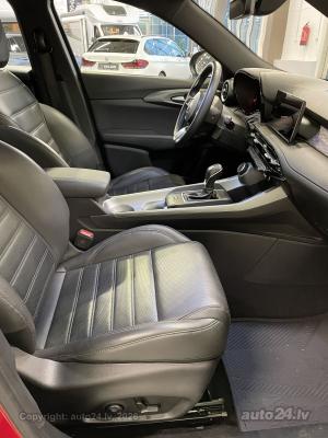 Sarkans Alfa Romeo Tonale 2023 Tallina, ar dzinēja tilpumu 1.50 L un nobraukumu 56 tūkst. km par 21990 €, foto 10 vietnē AUTOMOTO.COM.LV