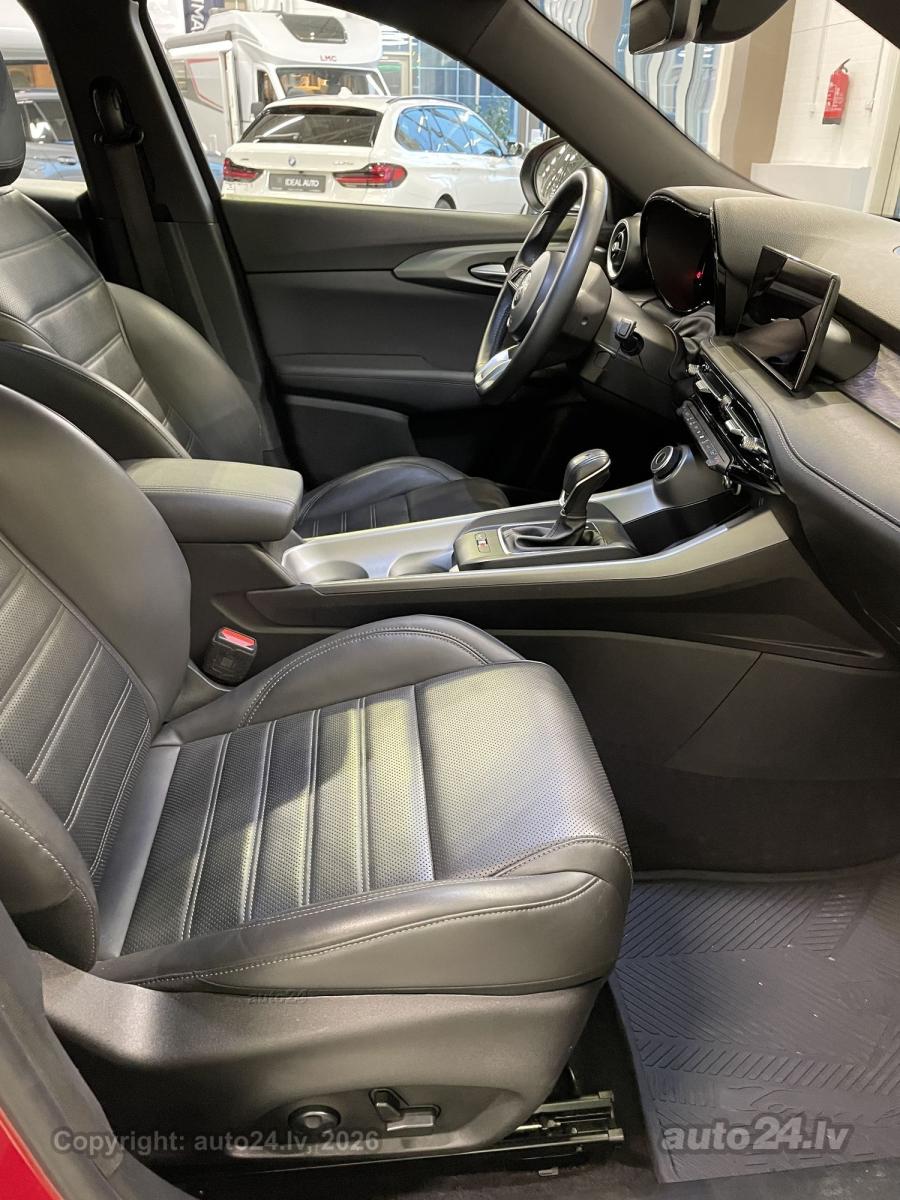 Sarkans Alfa Romeo Tonale 2023 Tallina, ar dzinēja tilpumu 1.50 L un nobraukumu 56 tūkst. km par 21990 €, foto 10 vietnē AUTOMOTO.COM.LV