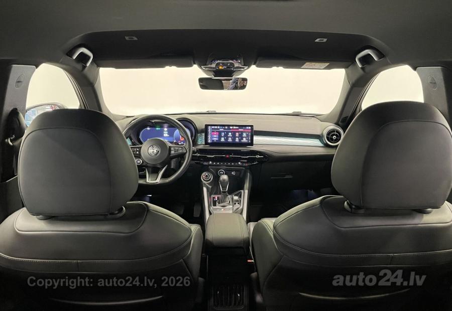 Sarkans Alfa Romeo Tonale 2023 Tallina, ar dzinēja tilpumu 1.50 L un nobraukumu 56 tūkst. km par 21990 €, foto 16 vietnē AUTOMOTO.COM.LV
