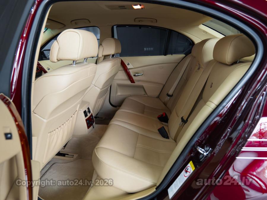 Red Alpina B5 2006 in Tallinn, with an engine capacity of 4.40 L and mileage of 100 thousand km for 44990 €, photo 13 on AUTOMOTO.COM.LV