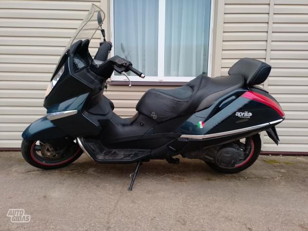 Zils Aprilia Atlantic 2004 Viļņa, ar dzinēja tilpumu 0.50 L un nobraukumu 0 tūkst. km par 1199 €, foto 1 vietnē AUTOMOTO.COM.LV