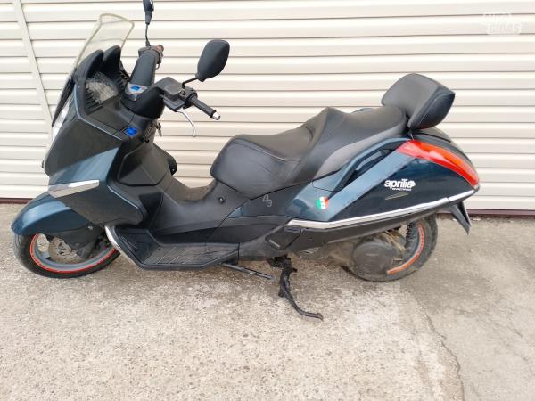 Blue Aprilia Atlantic 2004 in Vilnius, with an engine capacity of 0.50 L and mileage of 30 thousand km for 1099 €, photo 5 on AUTOMOTO.COM.LV