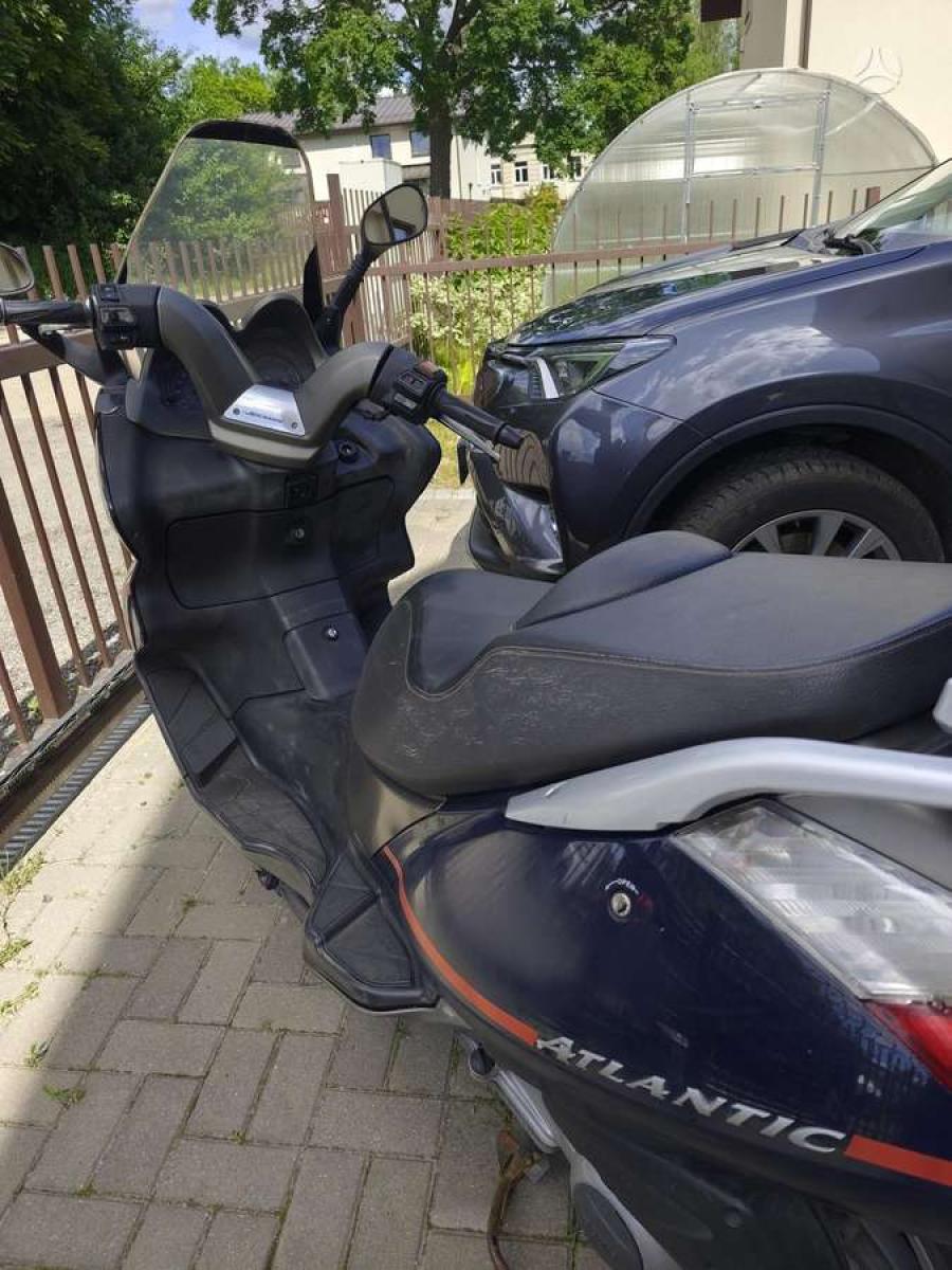 Blue Aprilia Atlantic 2007 in Vilnius, with an engine capacity of 0.13 L and mileage of 42 thousand km for 950 €, photo 7 on AUTOMOTO.COM.LV