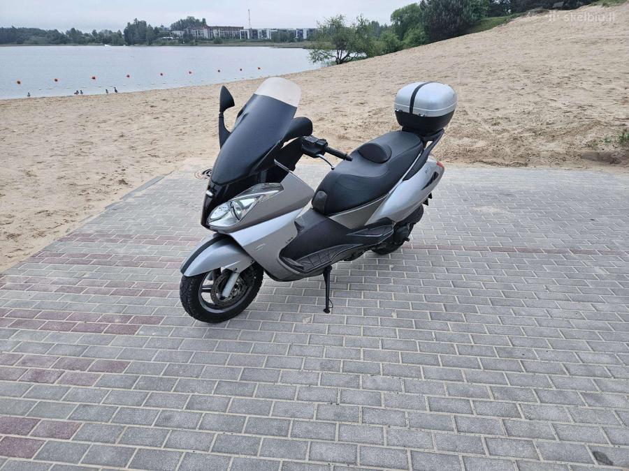 Aprilia Atlantic 2003 in Vilnius, with an engine capacity of 0.13 L and mileage of 38 thousand km for 1100 €, photo 1 on AUTOMOTO.COM.LV