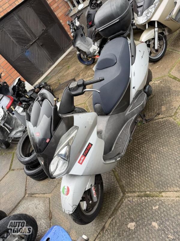 Aprilia Atlantic 2005 in Kaunas, with an engine capacity of 0.00 L and mileage of 0 thousand km for 920 €, photo 2 on AUTOMOTO.COM.LV