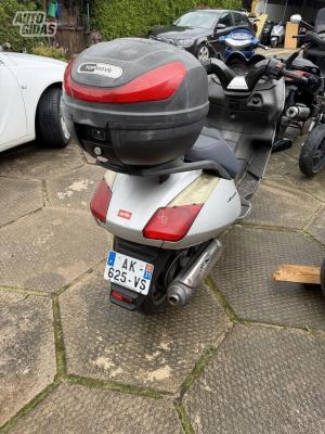Aprilia Atlantic 2005 in Kaunas, with an engine capacity of 0.00 L and mileage of 0 thousand km for 920 €, photo 7 on AUTOMOTO.COM.LV