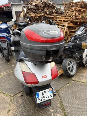 Aprilia Atlantic 2005 in Kaunas, with an engine capacity of 0.00 L and mileage of 0 thousand km for 920 €, photo 11 on AUTOMOTO.COM.LV