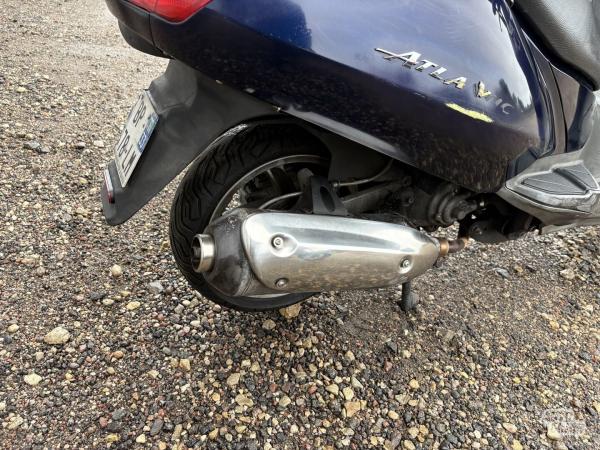 Aprilia Atlantic 2008 Kelmė, ar dzinēja tilpumu 0.13 L un nobraukumu 0 tūkst. km par 515 €, foto 11 vietnē AUTOMOTO.COM.LV