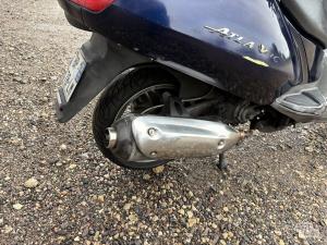 Aprilia Atlantic 2008 Kelmė, ar dzinēja tilpumu 0.13 L un nobraukumu 0 tūkst. km par 515 €, foto 11 vietnē AUTOMOTO.COM.LV
