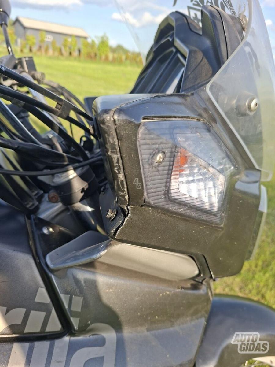 Grey Aprilia Caponord 2004 in Panevezys, with an engine capacity of 1.00 L and mileage of 62 thousand km for 2500 €, photo 15 on AUTOMOTO.COM.LV