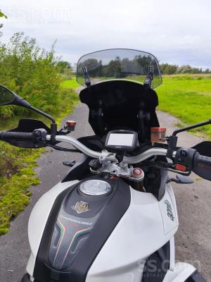 Aprilia Caponord 2014 Rīga, ar dzinēja tilpumu 1.20 L un nobraukumu 0 tūkst. km par 5900 €, foto 8 vietnē AUTOMOTO.COM.LV