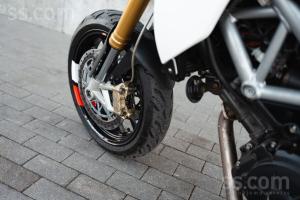 Aprilia Dorsoduro 2011 in Riga, with an engine capacity of 0.75 L and mileage of 0 thousand km for 5500 €, photo 7 on AUTOMOTO.COM.LV