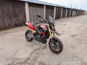 Aprilia Dorsoduro 2012 Tartu, ar dzinēja tilpumu 1.20 L un nobraukumu 40 tūkst. km par 4600 €, foto 5 vietnē AUTOMOTO.COM.LV