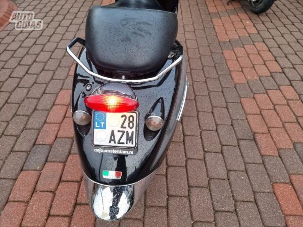 Melns Aprilia Habana 0 Klaipėda, ar dzinēja tilpumu 0.00 L un nobraukumu 0 tūkst. km par 700 €, foto 4 vietnē AUTOMOTO.COM.LV