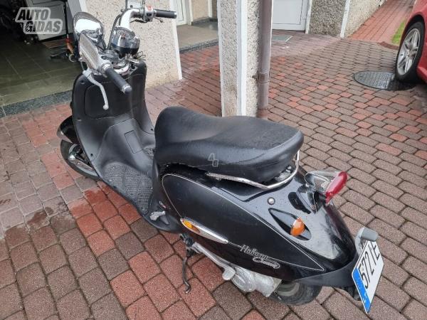 Black Aprilia Habana 0 in Klaipeda, with an engine capacity of 0.00 L and mileage of 0 thousand km for 700 €, photo 4 on AUTOMOTO.COM.LV