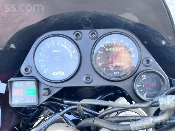 Априлия Pegaso 650 1991 в Рига, объемом двигателя 0.65 л и пробегом 0 тыс. км за 1500 €, фото 6 на AUTOMOTO.COM.LV