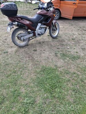 Априлия Pegaso 650 2001 в Салдус, объемом двигателя 0.65 л и пробегом 0 тыс. км за 1200 €, фото 3 на AUTOMOTO.COM.LV