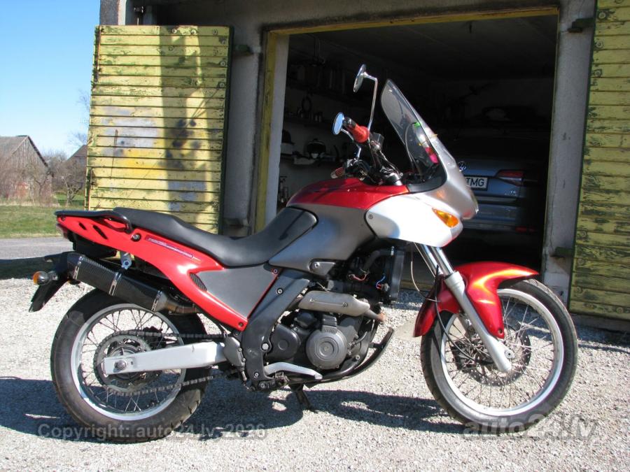 Априлия Pegaso 650 2002 в Таллин, объемом двигателя 0.65 л и пробегом 36 тыс. км за 300 €, фото 3 на AUTOMOTO.COM.LV