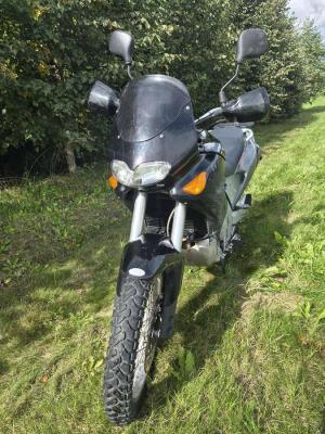 Black Aprilia Pegaso 1999 in Gargzdai, with an engine capacity of 0.65 L and mileage of 45 thousand km for 1500 €, photo 3 on AUTOMOTO.COM.LV