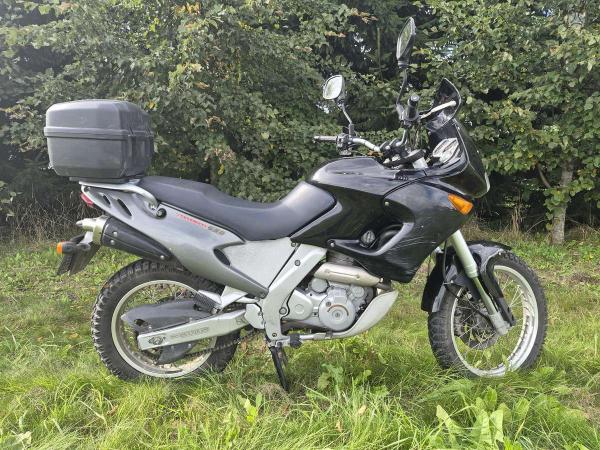 Black Aprilia Pegaso 1999 in Gargzdai, with an engine capacity of 0.65 L and mileage of 45 thousand km for 1500 €, photo 4 on AUTOMOTO.COM.LV