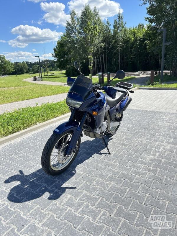 Blue Aprilia Pegaso 1996 in Jurbarkas, with an engine capacity of 0.65 L and mileage of 23 thousand km for 1700 €, photo 5 on AUTOMOTO.COM.LV