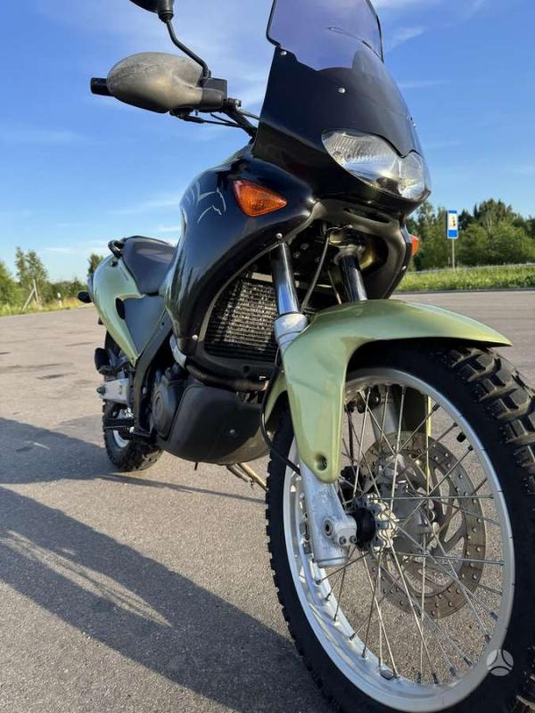 Aprilia Pegaso 2003 in Telschi, with an engine capacity of 0.65 L and mileage of 32 thousand km for 1550 €, photo 2 on AUTOMOTO.COM.LV