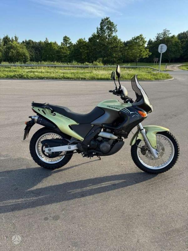 Aprilia Pegaso 2003 in Telschi, with an engine capacity of 0.65 L and mileage of 32 thousand km for 1550 €, photo 7 on AUTOMOTO.COM.LV