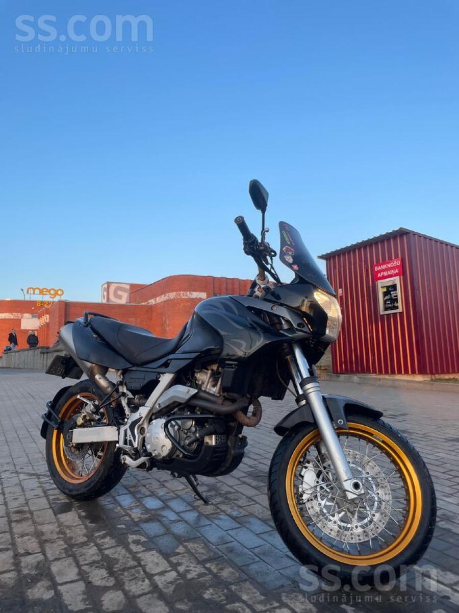 Aprilia Pegaso 2007 Daugavpils, ar dzinēja tilpumu 0.66 L un nobraukumu 0 tūkst. km par 2000 €, foto 1 vietnē AUTOMOTO.COM.LV