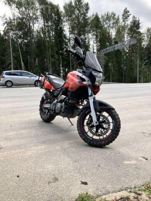Aprilia Pegaso Strada 2005 Rīga, ar dzinēja tilpumu 0.65 L un nobraukumu 0 tūkst. km par 2499 €, foto  vietnē AUTOMOTO.COM.LV