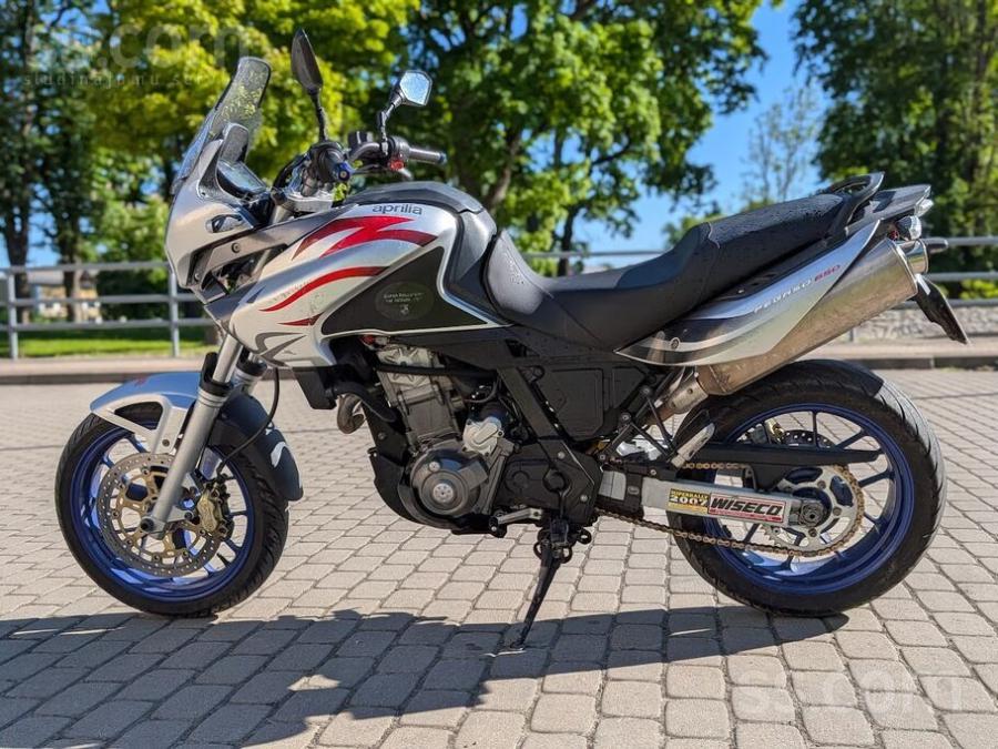 Aprilia Pegaso Strada 2007 in Bauska, with an engine capacity of 0.66 L and mileage of 0 thousand km for 2000 €, photo 5 on AUTOMOTO.COM.LV