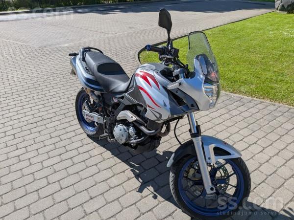 Aprilia Pegaso Strada 2007 in Bauska, with an engine capacity of 0.66 L and mileage of 0 thousand km for 2000 €, photo 8 on AUTOMOTO.COM.LV