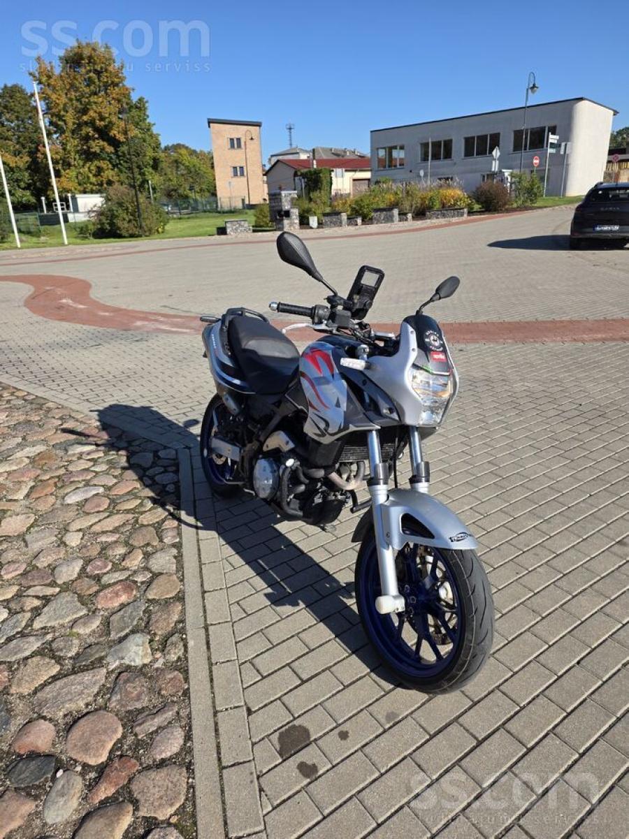 Aprilia Pegaso Strada 2009 in Bauska, with an engine capacity of 0.66 L and mileage of 0 thousand km for 2600 €, photo 9 on AUTOMOTO.COM.LV