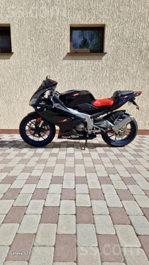 Aprilia RS 125 2007 Rēzekne, ar dzinēja tilpumu 0.13 L un nobraukumu 0 tūkst. km par 2200 €, foto 2 vietnē AUTOMOTO.COM.LV