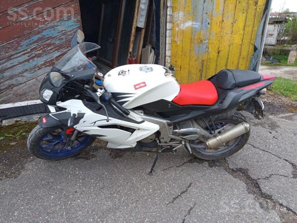 Aprilia RS 125 2011 in Jelgava, with an engine capacity of 0.13 L and mileage of 0 thousand km for 1500 €, photo 1 on AUTOMOTO.COM.LV