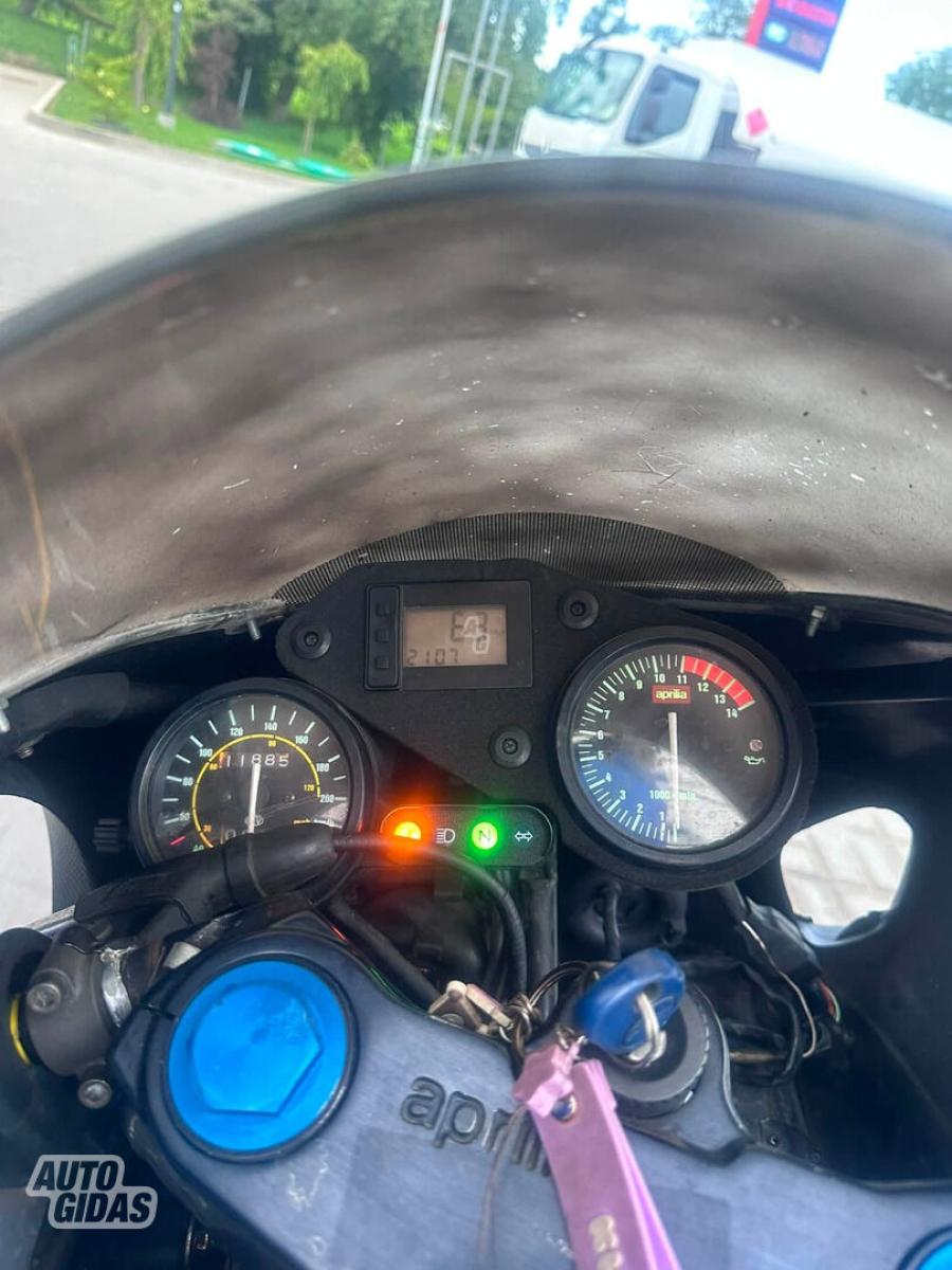Black Aprilia RS 2005 in Vilnius, with an engine capacity of 0.05 L and mileage of 13 thousand km for 1400 €, photo 5 on AUTOMOTO.COM.LV
