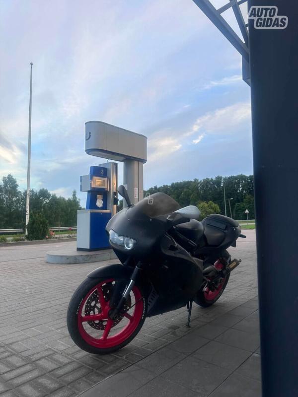 Melns Aprilia RS 2005 Viļņa, ar dzinēja tilpumu 0.05 L un nobraukumu 13 tūkst. km par 1400 €, foto 7 vietnē AUTOMOTO.COM.LV