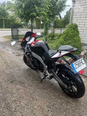 Melns Aprilia RS 2013 Telšiai, ar dzinēja tilpumu 0.13 L un nobraukumu 42 tūkst. km par 1500 €, foto 5 vietnē AUTOMOTO.COM.LV