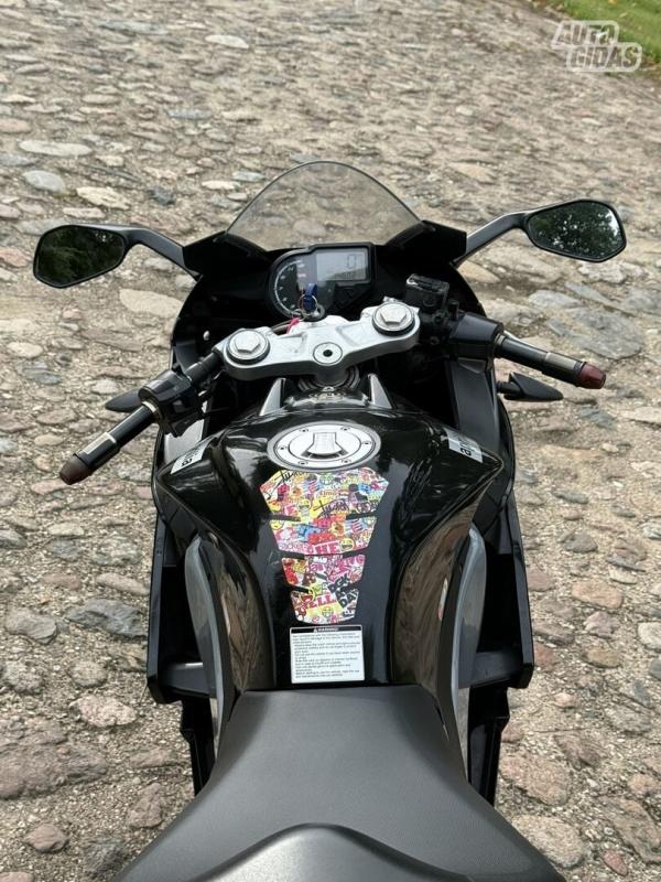 Melns Aprilia RS 2014 Biržai, ar dzinēja tilpumu 0.05 L un nobraukumu 15 tūkst. km par 1700 €, foto 4 vietnē AUTOMOTO.COM.LV