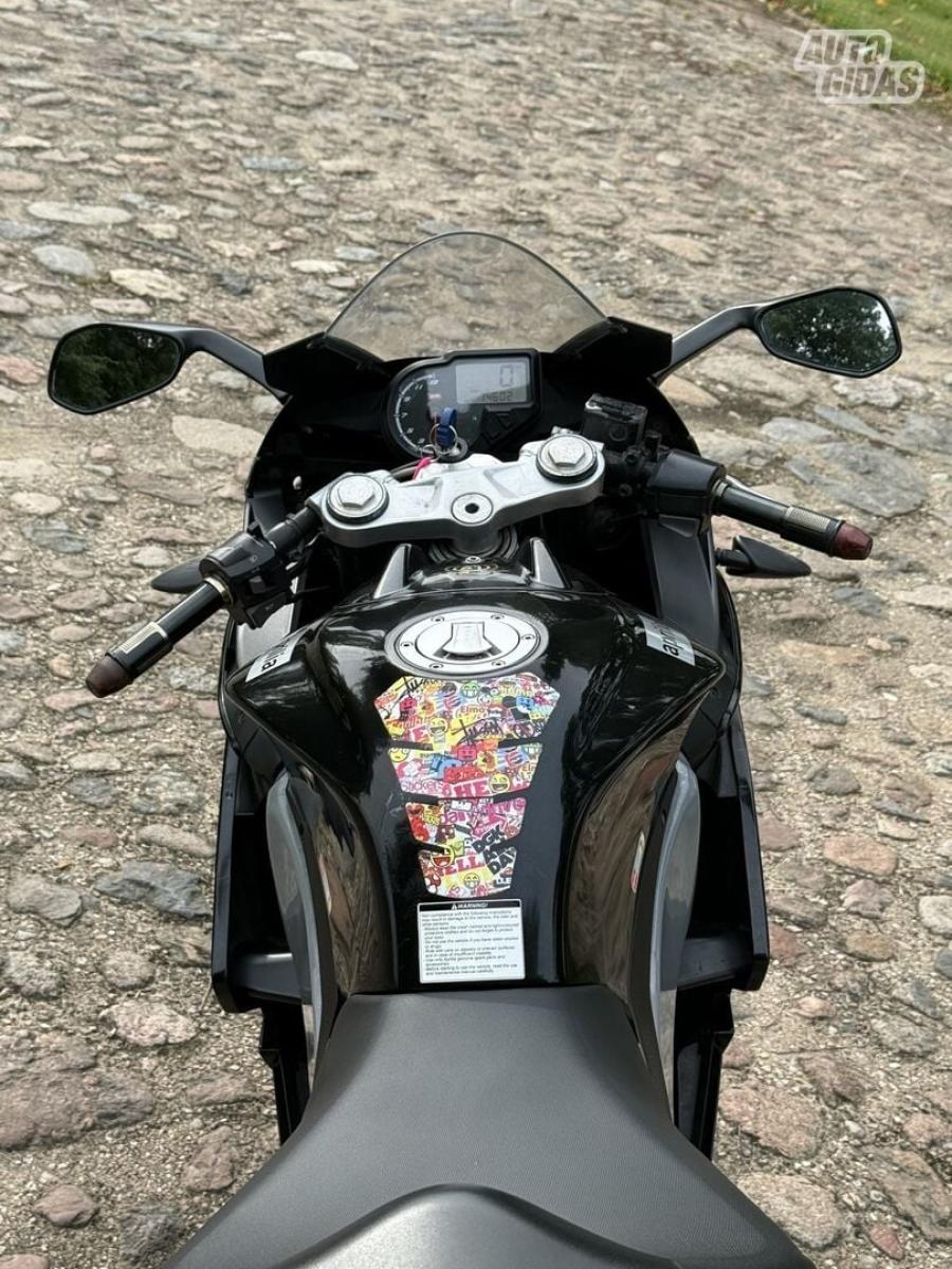 Melns Aprilia RS 2014 Biržai, ar dzinēja tilpumu 0.05 L un nobraukumu 15 tūkst. km par 1700 €, foto 5 vietnē AUTOMOTO.COM.LV
